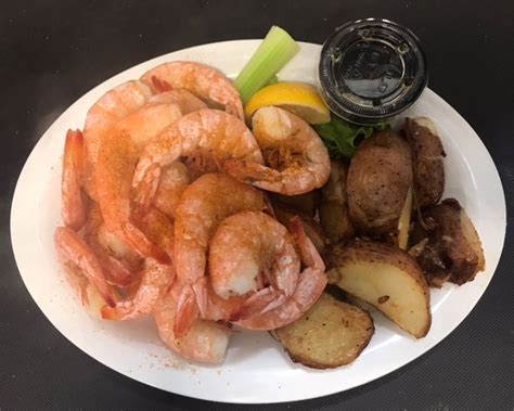 Fresh Catch And Seafood Dockside Restaurant In Chesapeake Bay Dockside