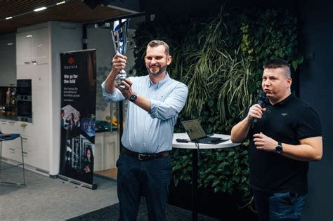 Paweł Niewęgłowski Na Linkedin Z Dominik Fugiel Na Devjs Warszawa 16