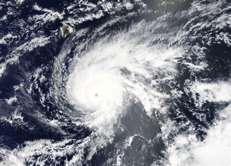 Hurricane Season In Hawaii Important Information Revolusun