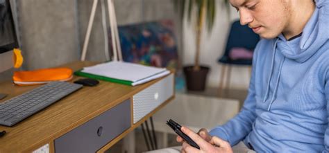 Ados Les Dangers De Séveiller à La Sexualité Via Le Porno Vous