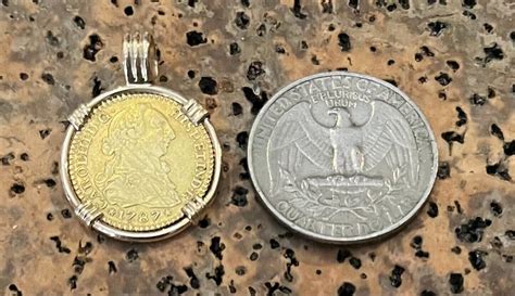 Gold Coin 22k Spanish Treasure Authentic Pirate Doubloon 1 Escudo Set