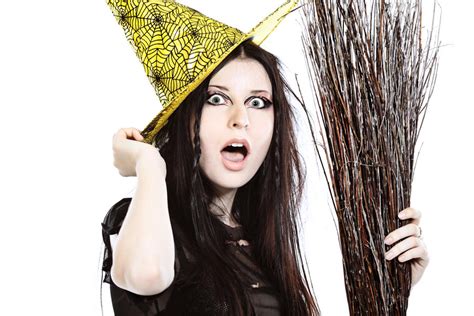 Wondering Witch By Luria Xxii On Deviantart