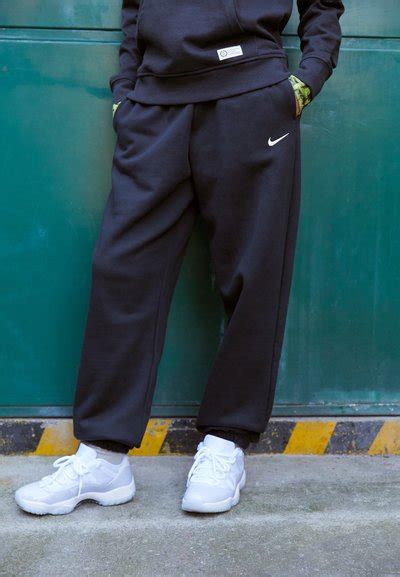 Nike Sportswear PANT - Kapsáče - black/černá - Zalando.cz