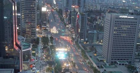 영동대로서 펼쳐진 케이팝 콘서트