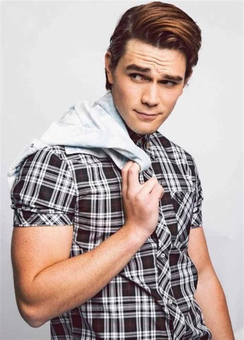 Pin By Daniëlle On Kj Apa Riverdale Apa Riverdale Cast