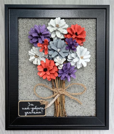 Дървено пано с букет от шишарки Creativni