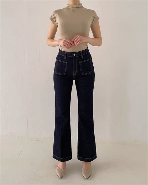 𝑯𝑶𝑾𝑳𝑼𝑲 데님 도매 하우룩 하우룩 25ss 봄신상 No2033 논페이드 원단으로 디자인된 앞포켓 부츠컷입니다 데님소재의 이염이 없어서 걱정없이 입으실수있어요