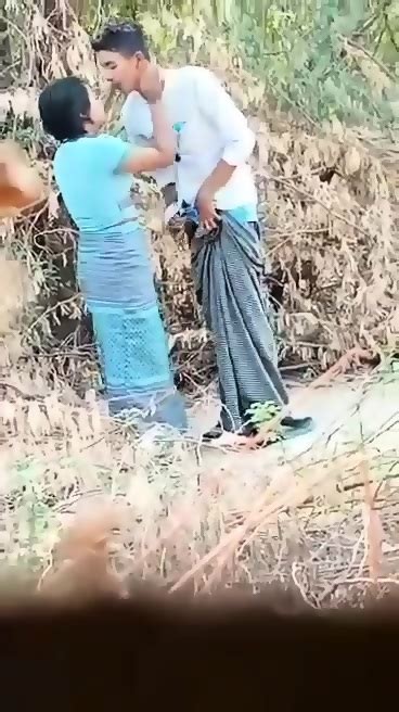 Indonesia Couple Outdoor Sex Eporner