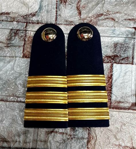 อินธนูรปภ อินธนูยาม บ่ารปภ พื้นสีกรมท่า แถบทอง พร้อมส่ง Plawanncampshop Thaipick