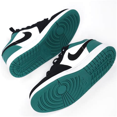 کالاسیون خرید کفش نایکی جردن وان گرین