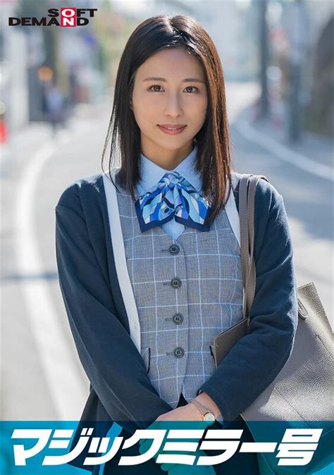 30歳以上の美脚OL限定黒パンストのモニター調査と称してぬるぬるローション素股耐久テストのはずが破けた隙間からぬぷっと生挿入無