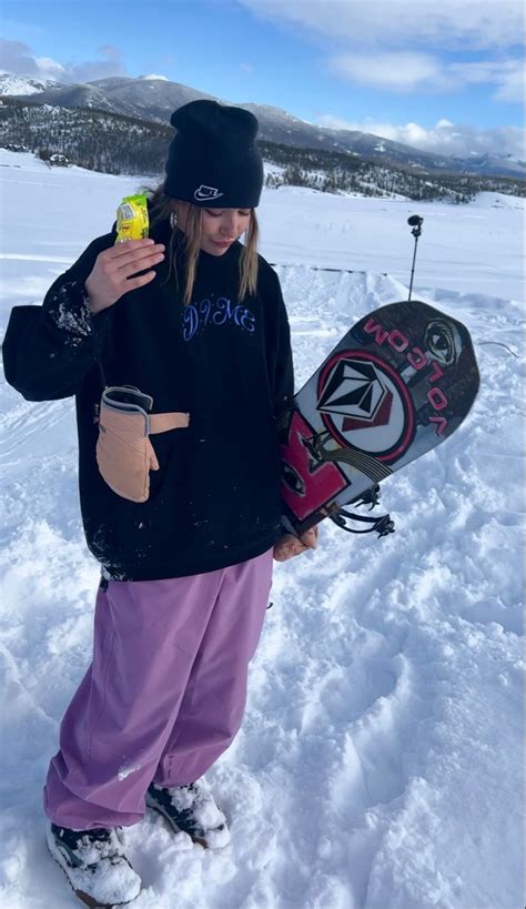 Snowboard N Yerba Snowboarding Outfit Skiing Outfit Snowboard Girl