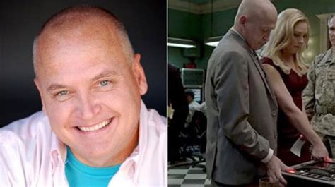 Ndahet Nga Jeta Aktori I Sex And The City Syri Lajmi I Fundit