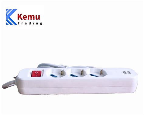 带通用串行总线接口的欧洲插座带卡开关欧洲插头白色黑色3孔位置，带1 5米电缆 Buy Presa Europea Con Interruttore Scheda Spina Tedesca