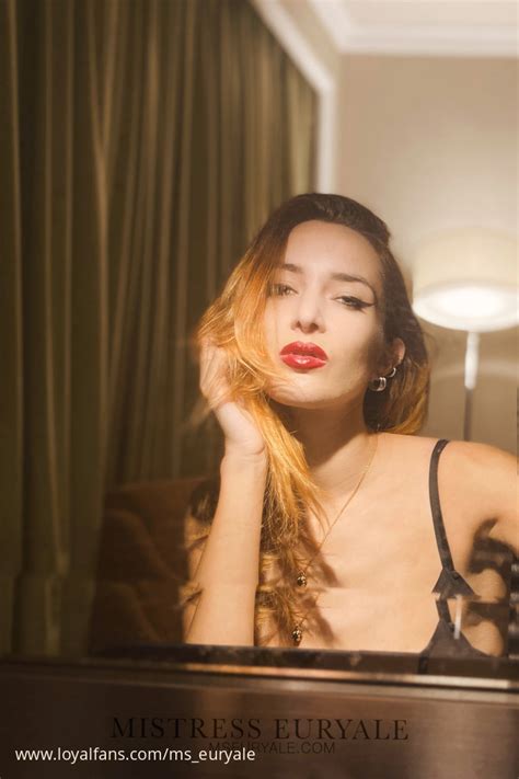 Mistress Elis Euryales Official Social Fan Page Loyalfans