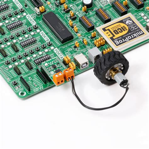 Pwm Driver Click — Board With Si8711cc Isolator From Silicon Labs Mikroelektronika