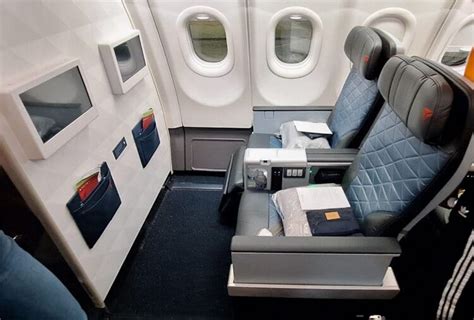 Delta Air Lines Premium Select Premium Economy Seat Review New York Jfk