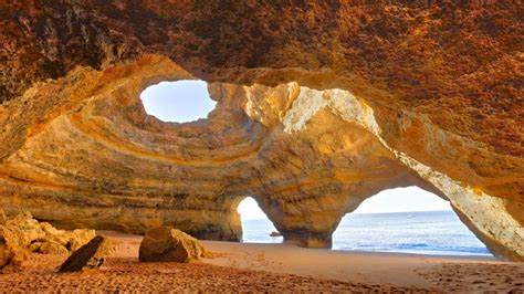 Benagil Sea Cave In Algar De Benagil Portugal R Natureporn