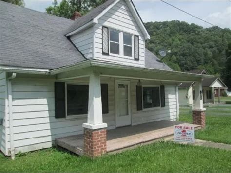 4462 Swords Creek Rd Swords Creek Va 24649 ®