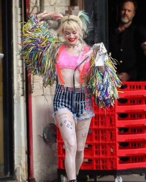 Birds Of Prey Harley Quinnden Yeni Görseller Paylaşıldı