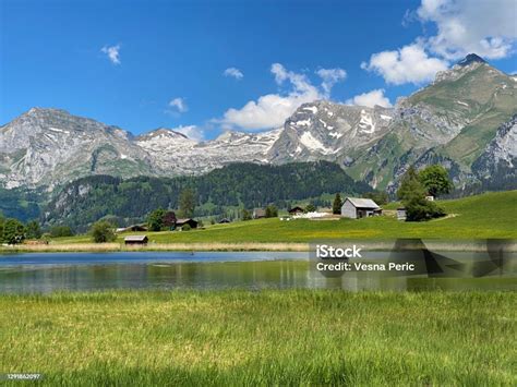 서강 계곡과 오버토겐부르크 지역의 아펜젤 알프스 대산지의 알프슈타인 산맥의 전망 운터와세르 스위스 세인트 갈렌 주 0명에 대한 스톡 사진 및 기타 이미지 Istock