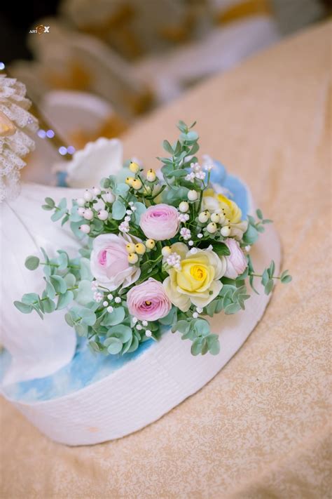 කන්න නෙවෙයි බලාගෙන ඉන්න හිතෙන කේක් විශ්වාස කරන්න පුළුවන්ද මේ ඔක්කොම කේක් කියලා Photos