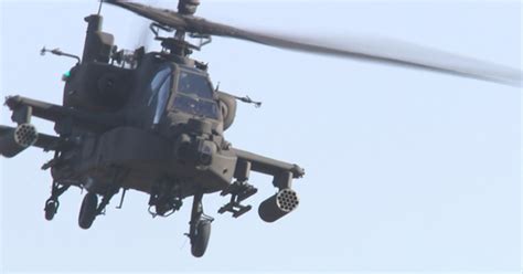 부안에 美 육군 아파치 헬기 훈련 중 불시착…인명피해 없어