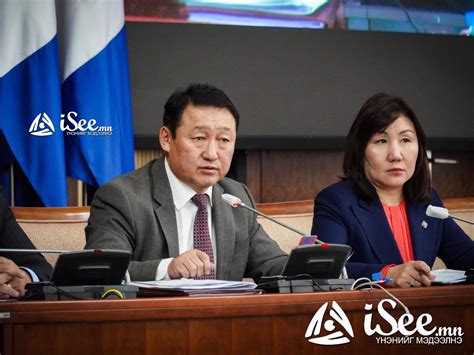 ШУУРХАЙ “Англи хэлийг үндсэн гадаад хэл болгон” хуульчлахыг МАН ын