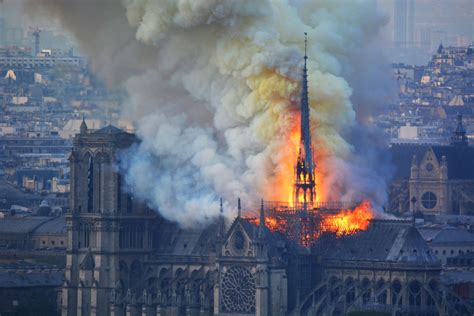 Notre Dames Bells Ring Out For The First Time Since The Devastating