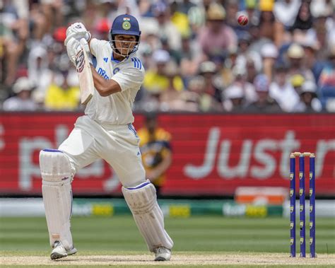 Yashasvi Jaiswals Caught Behind Dismissal Sparks Controversy