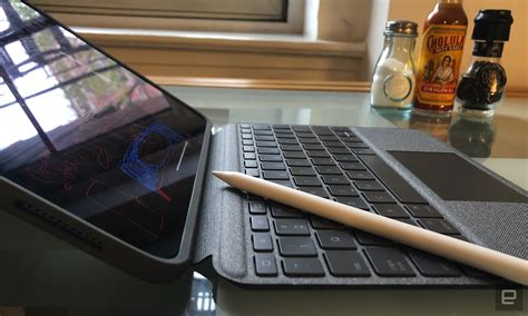 Logitech Folio Touch Hands On