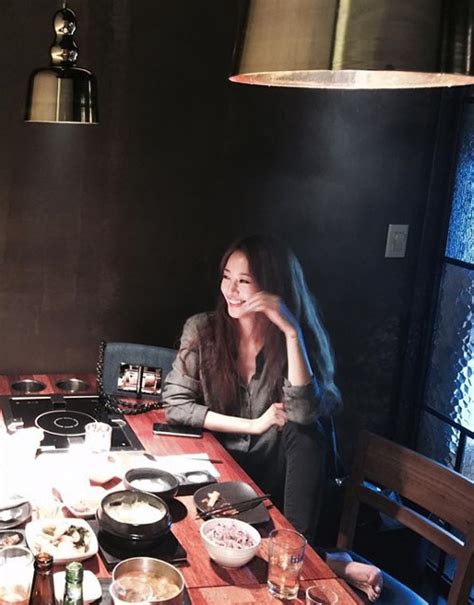 한예슬 최근 인스타 사진 모음 연예 포토 토크 네모판