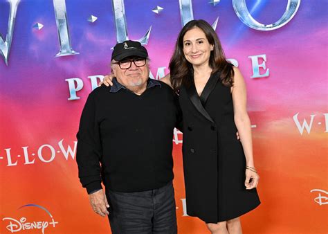 Danny Devito And Lucy Devito Set For Theresa Rebecks ‘i Need That With Roundabout New Season