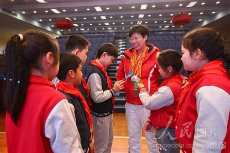 山东济南：多彩活动迎开学 人民图片网