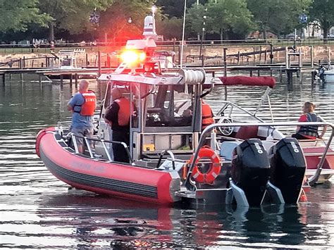 Disabled Boat Towed To City Pier By Marine 1 News Sports Jobs
