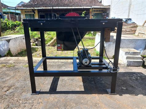 Mesin Gergaji Serkel Table Saw Dimensi X X Bisa Custom Lazada Indonesia