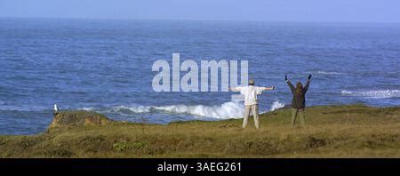 05 Décembre 2001 Sea Ranch Ca États Unis 50 Quelque Chose Couple