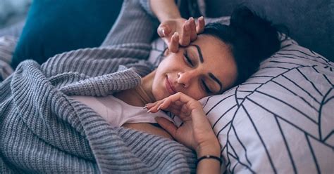Why Youre Waking Up With Numb Hands And What To Do