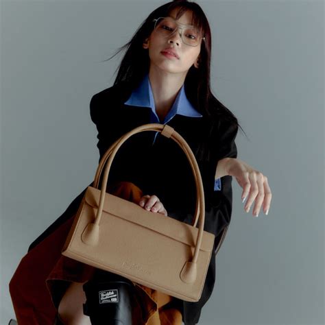 Penny Brown Lazada Co Th