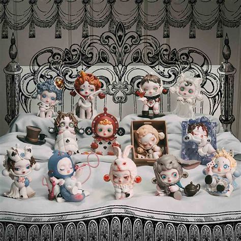 Pop Mart Skull Panda Everyday Wonderland Blindbox Series Mimigame Vn