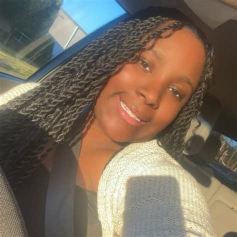 Shamya Shamya213 • Threads Say More