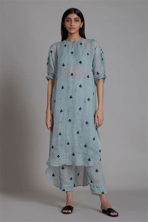Buy Blue Pure Linen Embroidered Clubs Motif Straight Trump Card Kurta