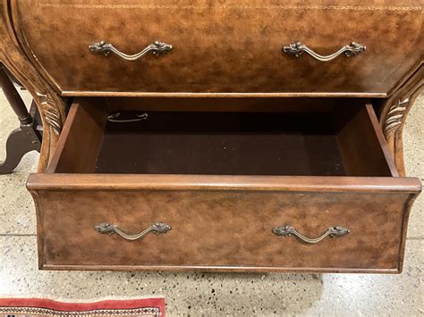 Lot Wooden Bombay Chest 42 X 36 X 21 In 1067 X 914 X 533 Cm
