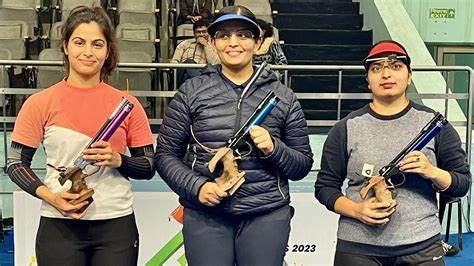 Divya Sparkles In The Air Pistol Final Karan Finishes
