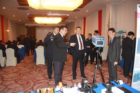 СҮХБААТАРЧУУД “ЗАМЫН ХӨДӨЛГӨӨНИЙ АЮУЛГҮЙ БАЙДЛЫН ТӨЛӨӨ ХАМТДАА” ЗӨВЛӨЛДӨЖ БАЙНА