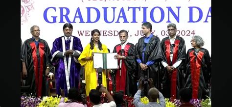 Priyadharshini Murugan On Linkedin Annauniversity Graduationday 12