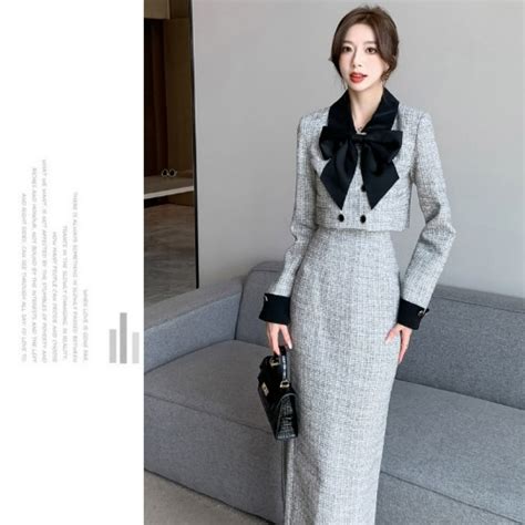 바이미뉴 투피스셋업겨울정장수트세트 세미 정장 빅카라 배색 숏자켓 트위드 크롭 겨울자켓 하이웨이스트 H라인 핀턱 트임 롱스커트 오피스룩 직장인룩 20대 30대