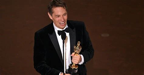 Sean Baker The Chronicler Of Sex Work Wins The Oscar For Best Direction