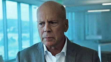 Este é O último Filme De Bruce Willis Astro Encerra Carreira Com Nova