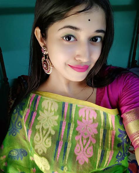 Priyanka🦋 Priyankasaha • Instagram Photos And Videos